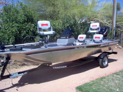 2011 Tracker pro angler 16 Fishing boat for Sale in